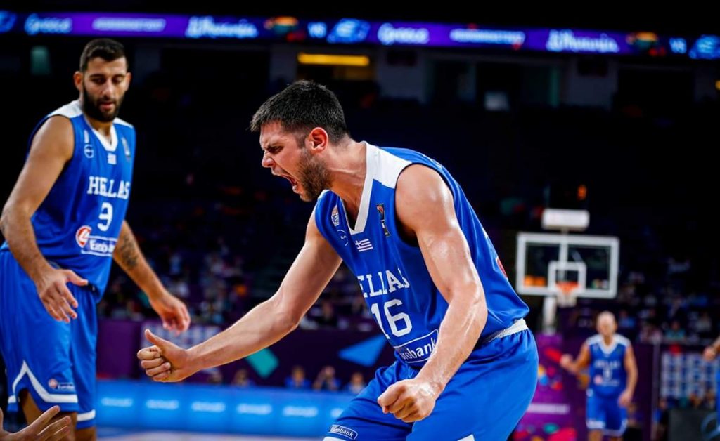 Στους "8" η Εθνική μας!!!